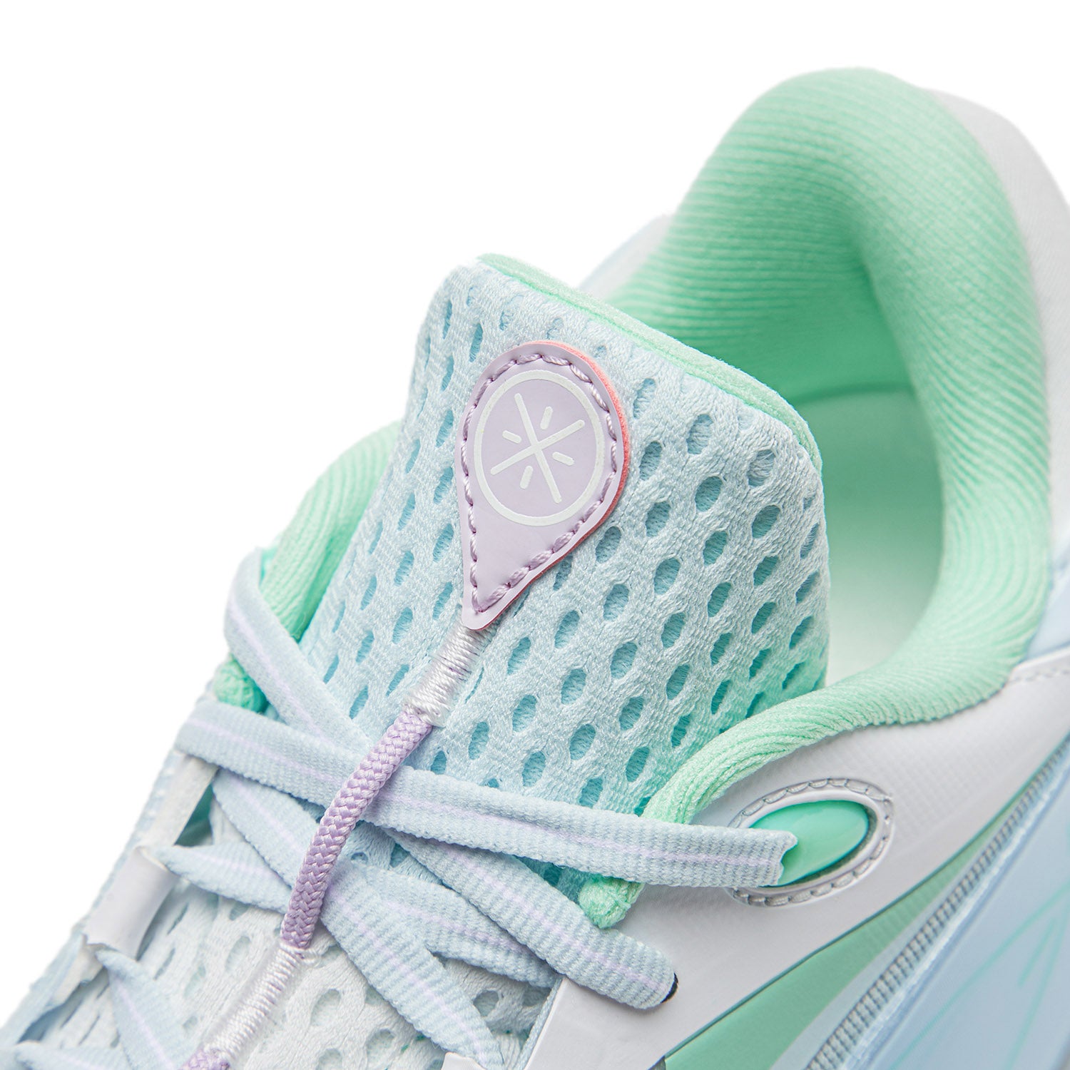 Wade 808 5 Ultra "Oxygen" Way of Wade Basketball Shoes